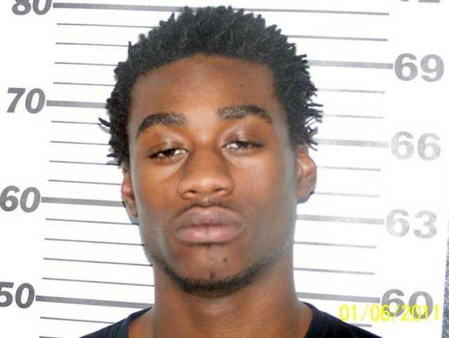 Fugitive caught in Ludowici - Coastal Courier