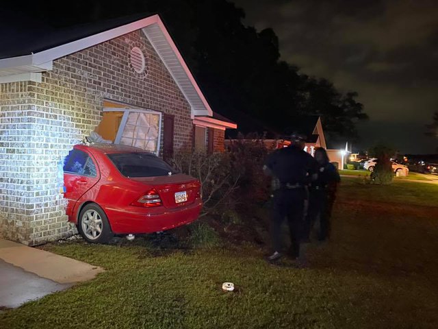 Car plows through house in Griffin Park - Coastal Courier
