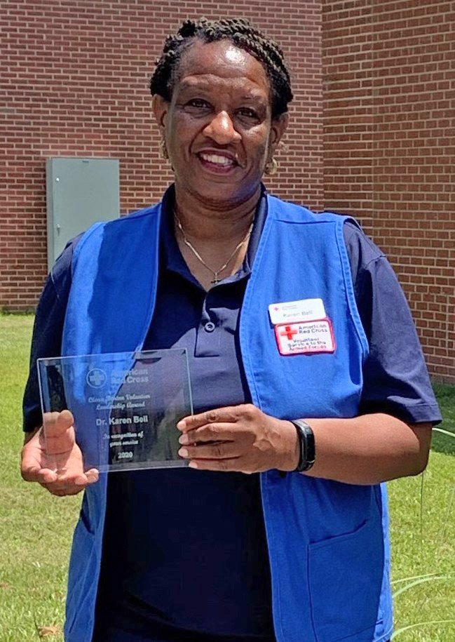 Bell receives Lifetime Achievement Award - Coastal Courier