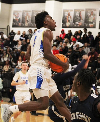 Frasier commits to CSU - Coastal Courier