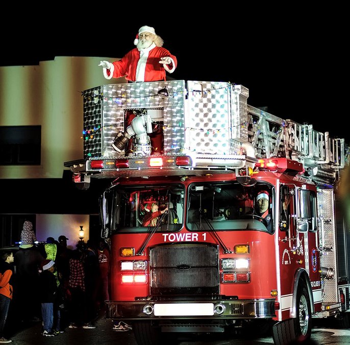 It’s an ’80s Christmas for this year’s parade - Coastal Courier