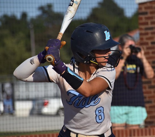 Tide softball team continues late surge - Coastal Courier