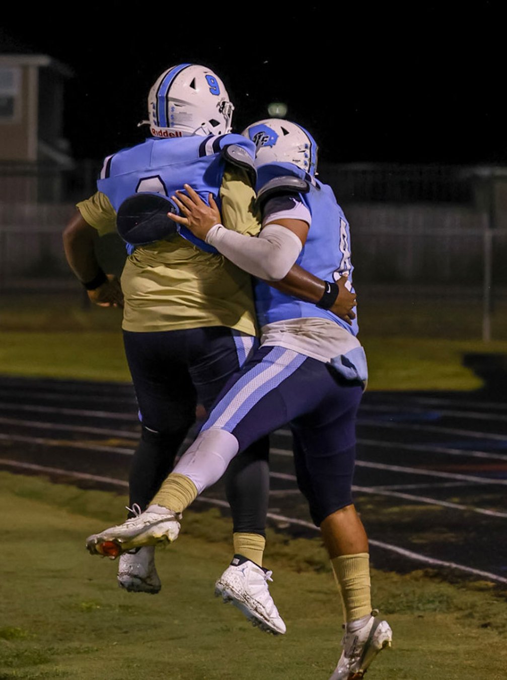 Late TD, conversion lift Tide over Beach - Coastal Courier
